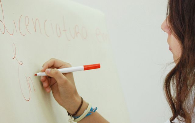 Explicit Vocabulary Instructional Strategies - TeachBeyond UK