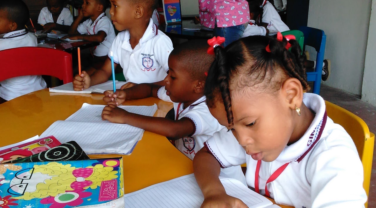 Christian School in BocaChica - TeachBeyond UK